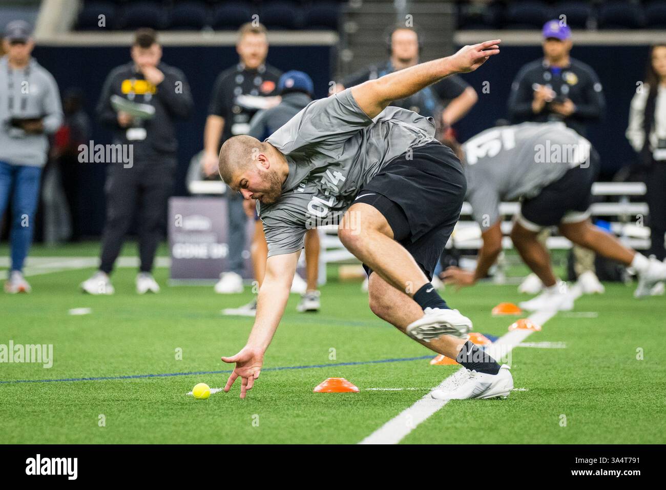 Oklahoma State's Preston Wilson runs a drill during the Big 12 ...