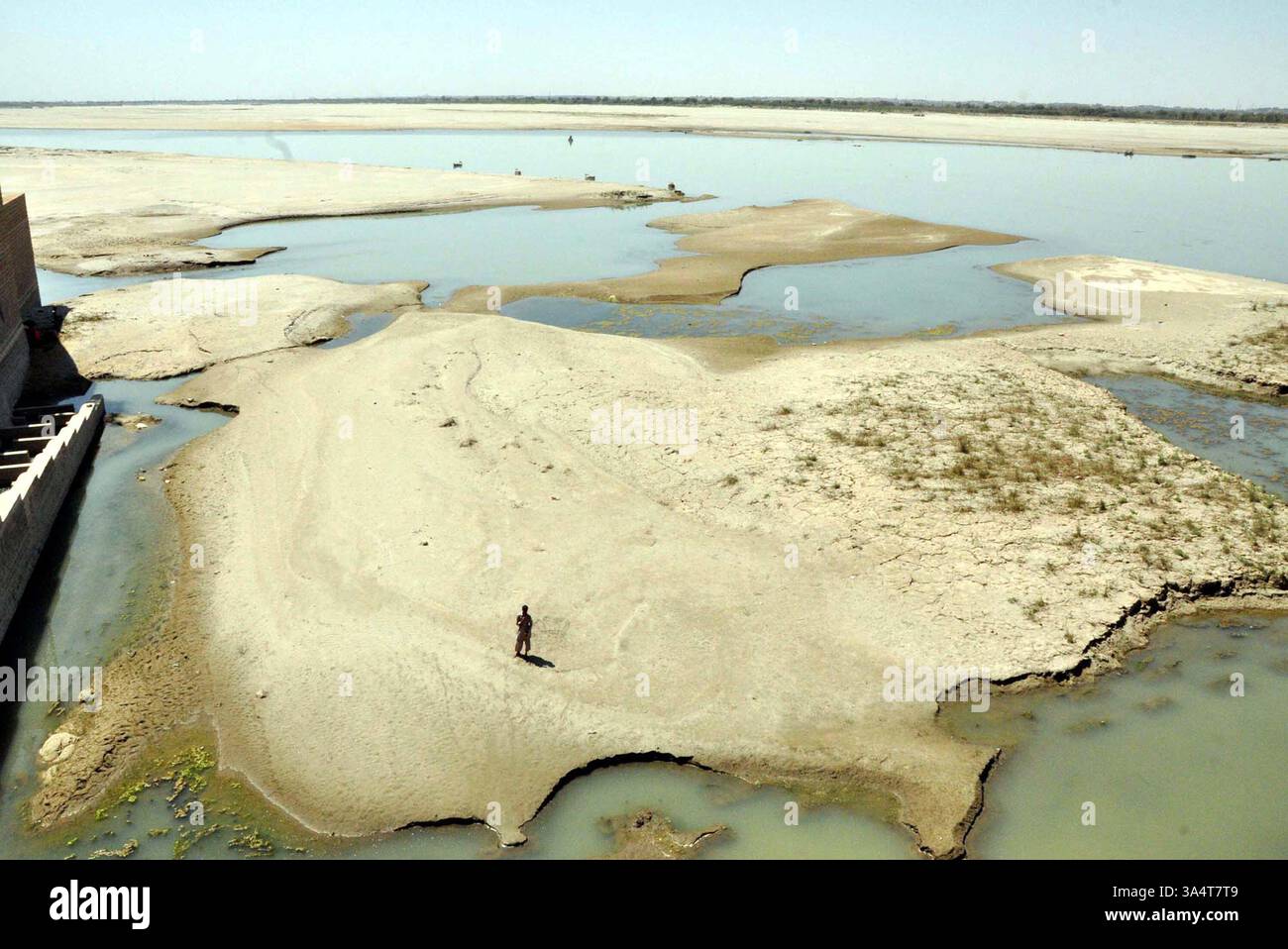 HYDERABAD, PAKISTAN, MAR 19: View of dried part of Indus River as the ...