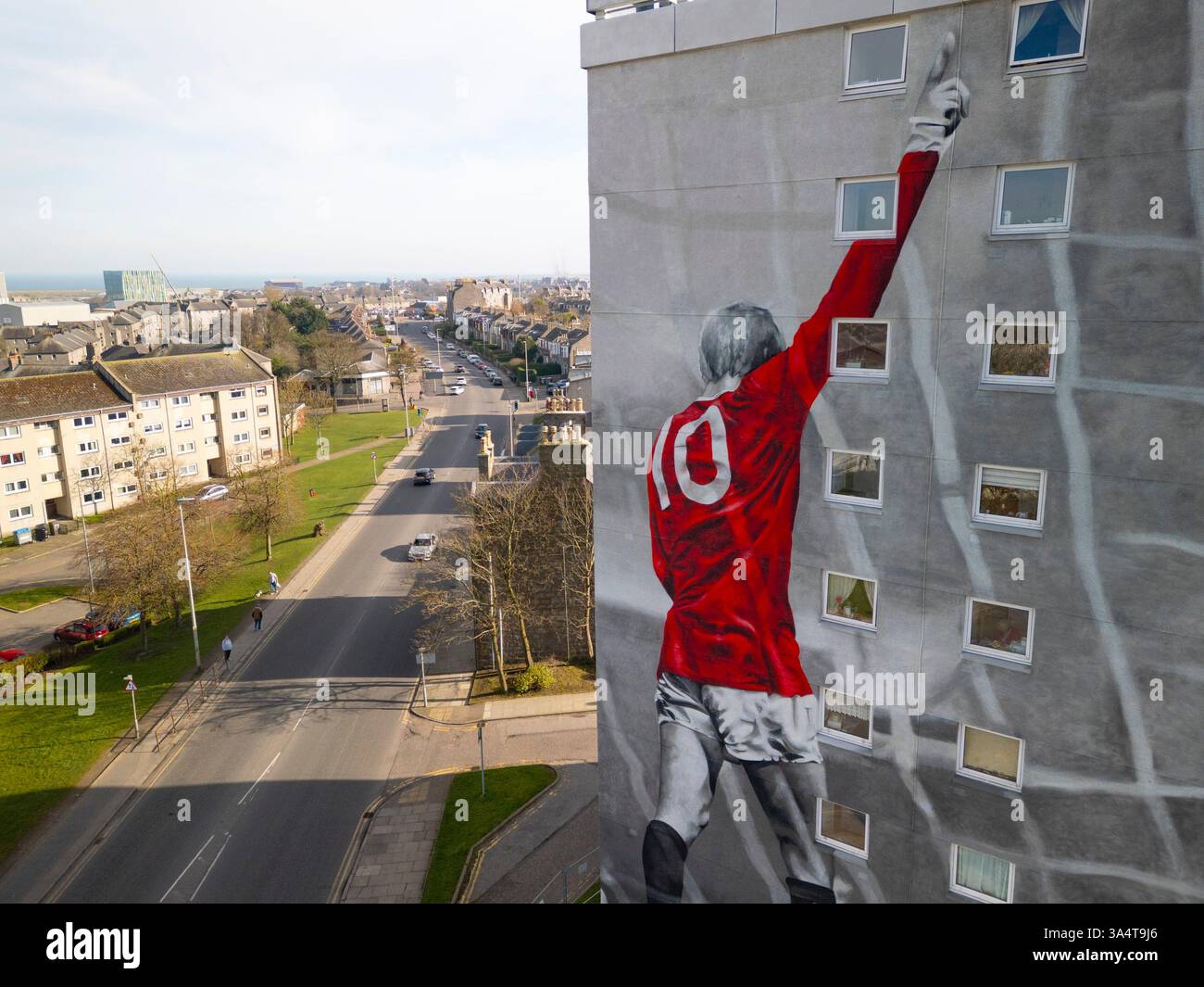 Aberdeen, Scotland, UK. 19th March 2025. New mural of football legend ...
