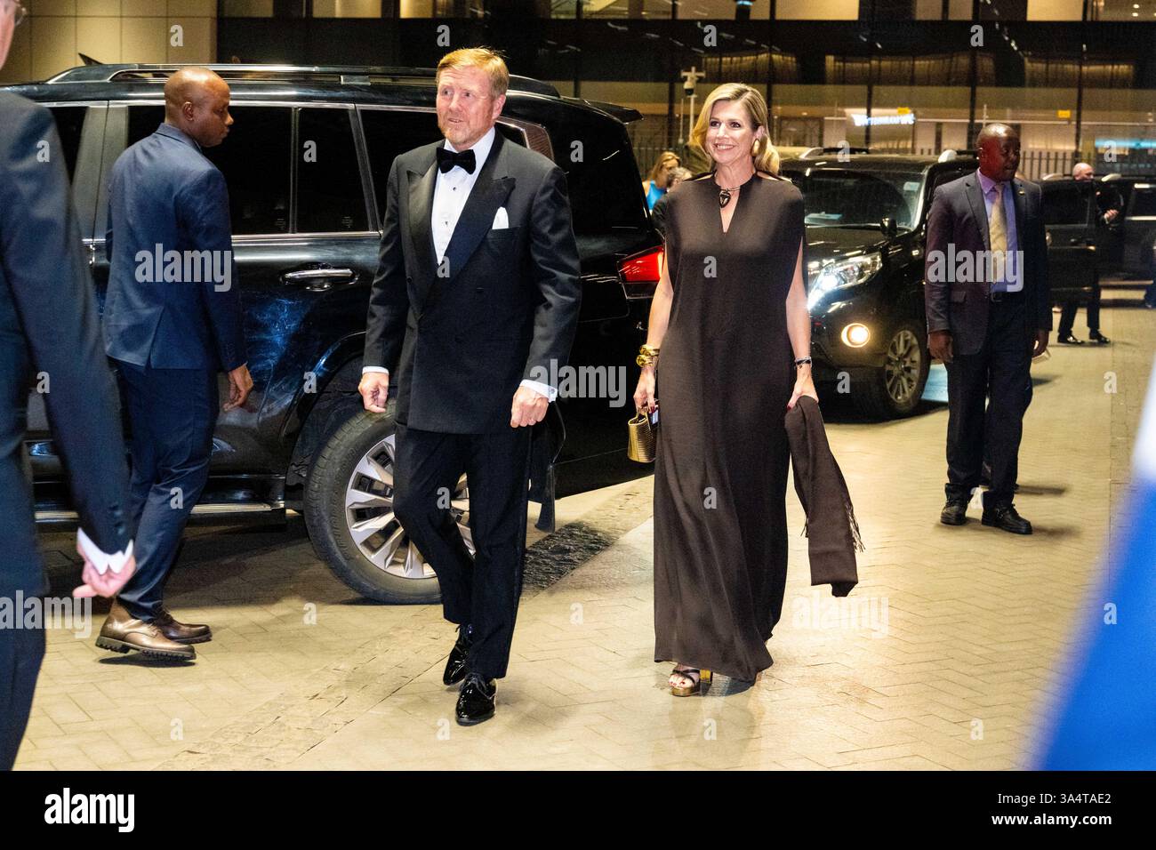 King Willem-Alexander and Queen Maxima at the Contra Performance at JW ...