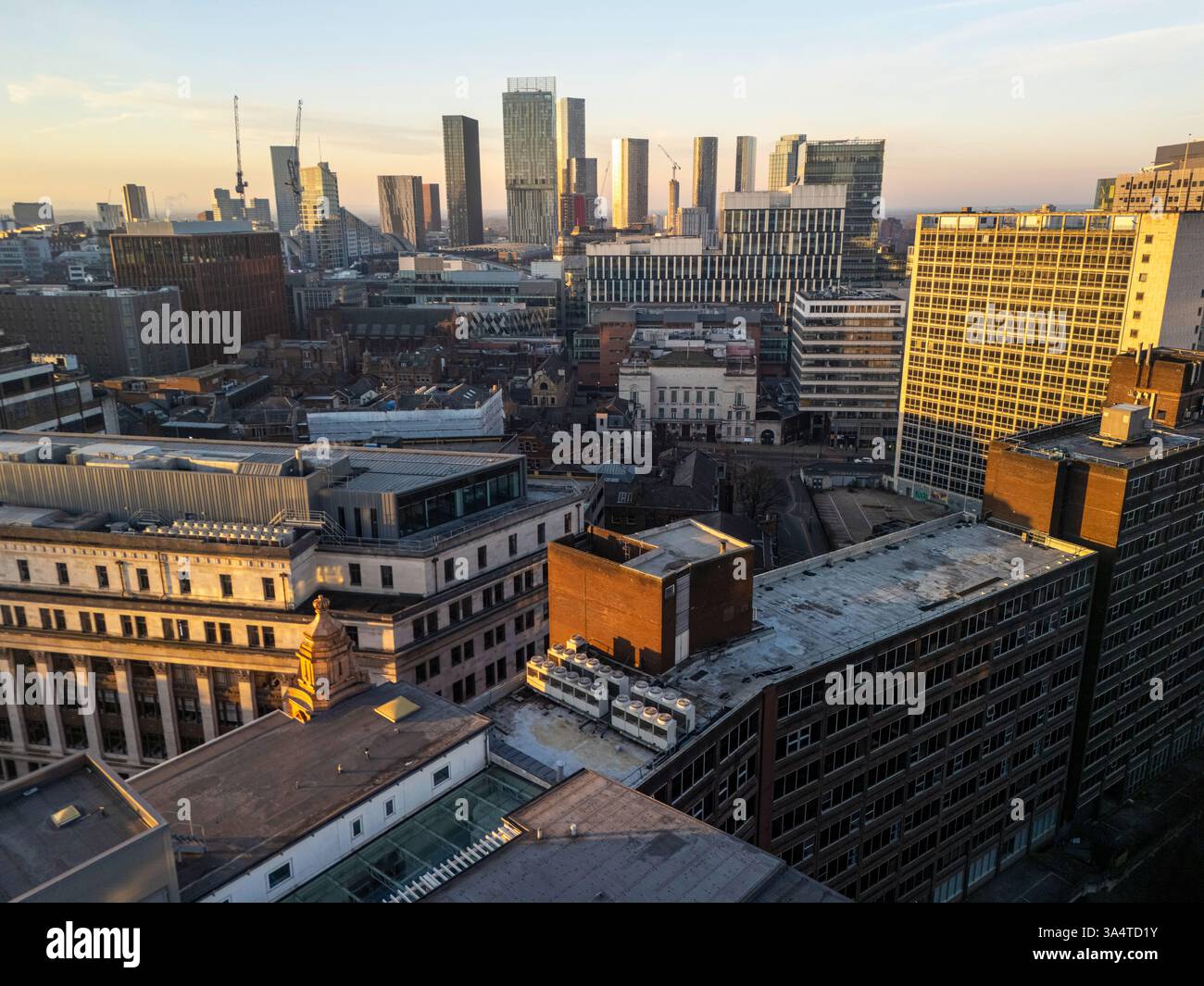 Aerial panoramic footage city night hi-res stock photography and images ...