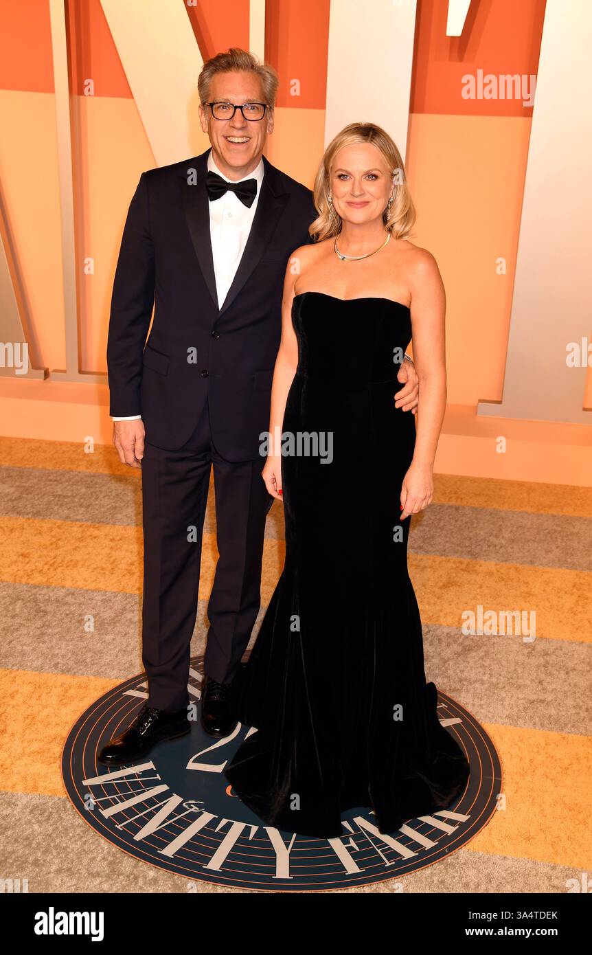 BEVERLY HILLS, CALIFORNIA - MARCH 02: Joel Lovell and Amy Poehler ...