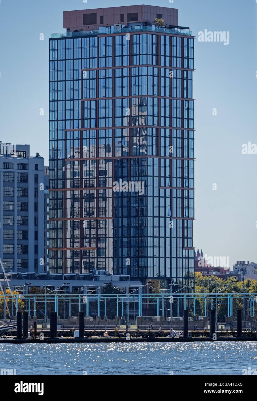 Quay Tower is a 30-story residential skyscraper at 50 Bridge Park Drive ...