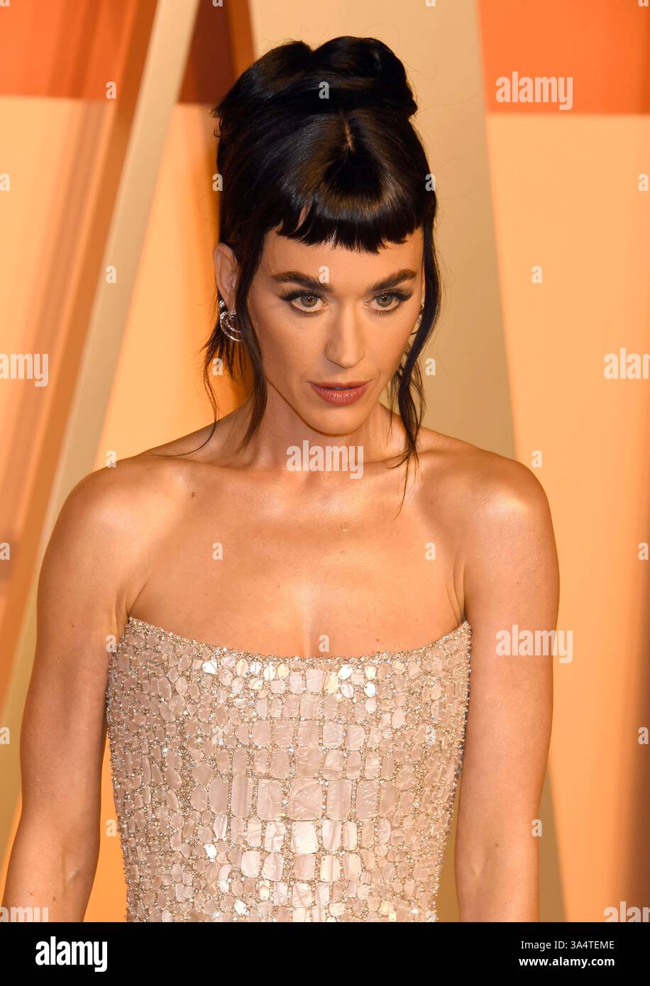 BEVERLY HILLS, CALIFORNIA - MARCH 02: Katy Perry attends the 2025 ...