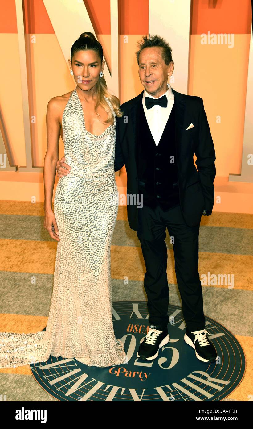 BEVERLY HILLS, CALIFORNIA - MARCH 02: Veronica Smiley and Brian Grazer ...