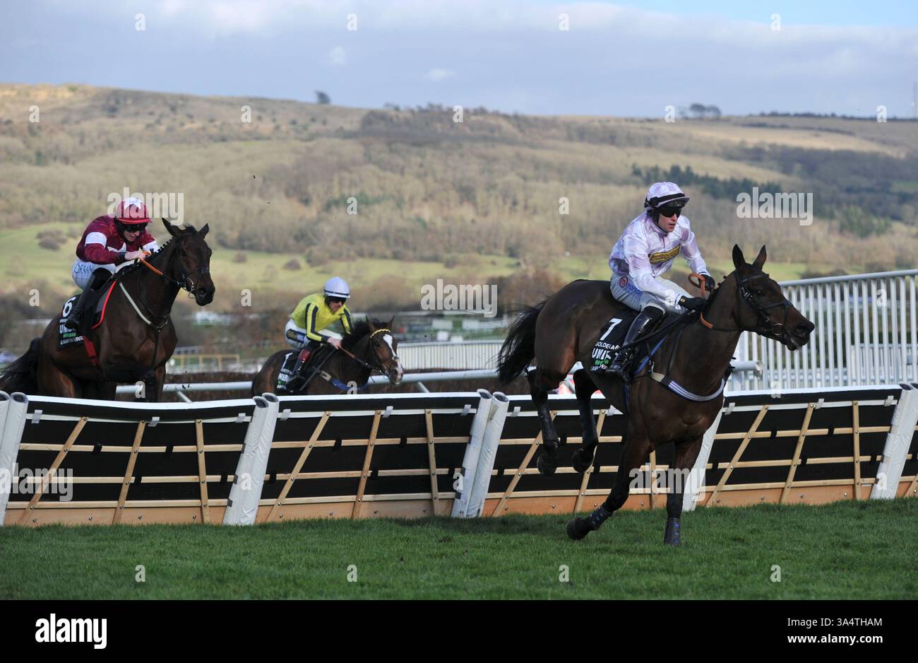 Cheltenham race course 2025 hi-res stock photography and images - Alamy