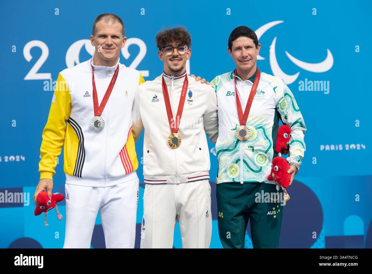 French paralympian gold medalist hi-res stock photography and images ...