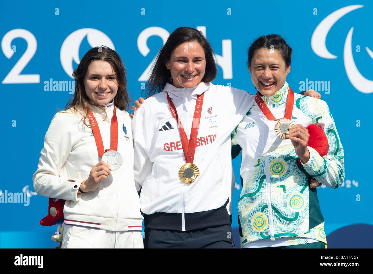 Dual silver medalist hi-res stock photography and images - Alamy