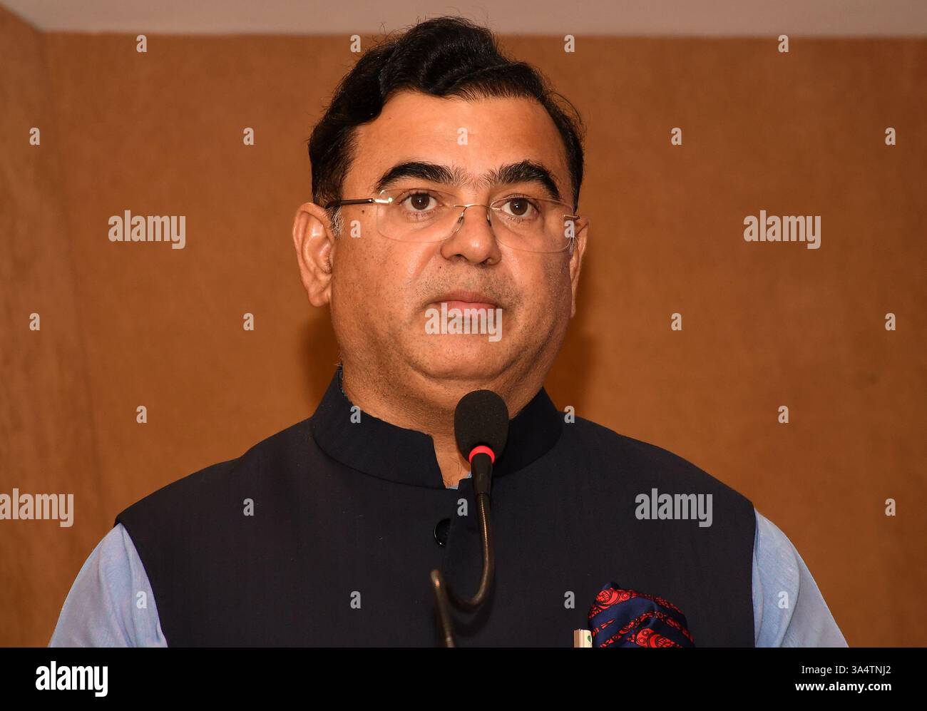 Jaykumar rawal hi-res stock photography and images - Alamy