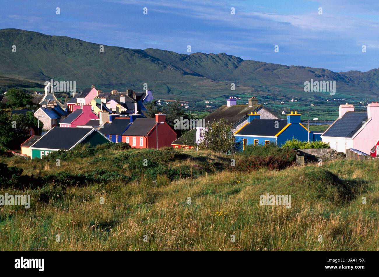 Eyeries beara peninsula ireland hi-res stock photography and images - Alamy