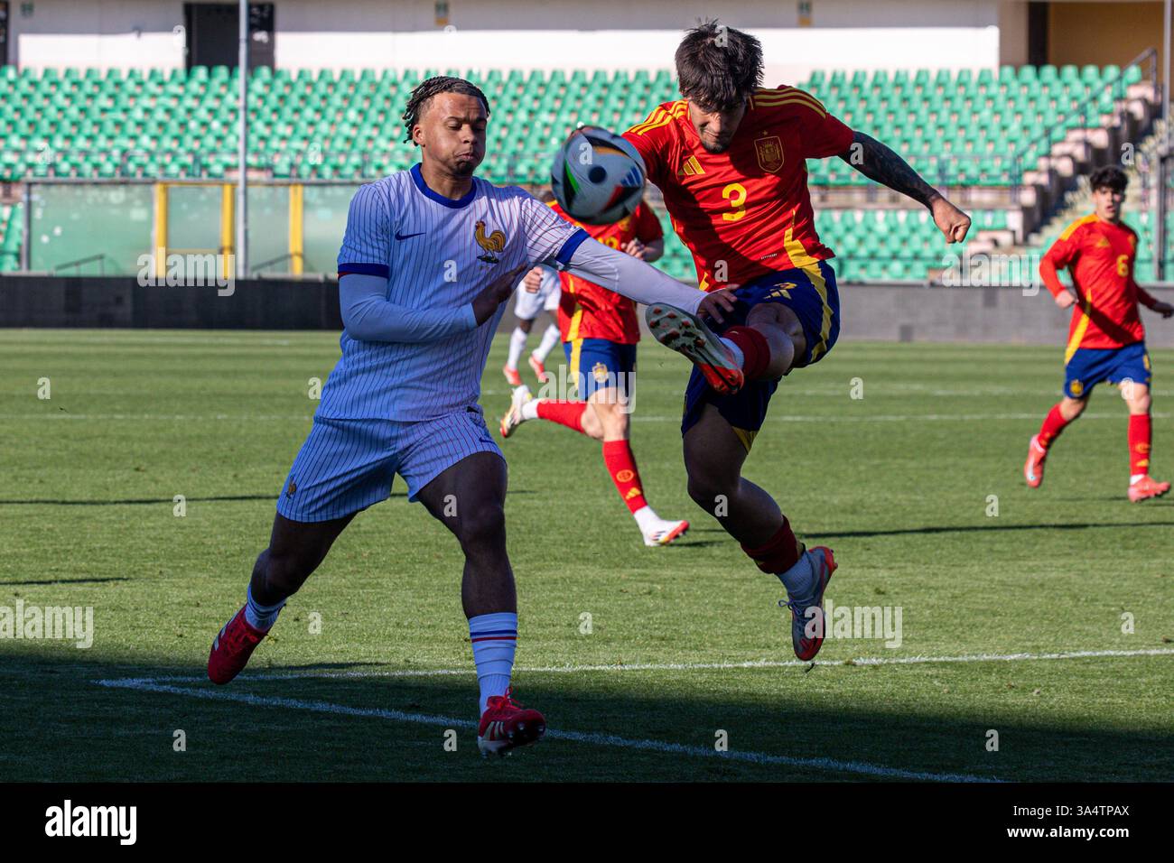 Cosenza, Italy. 19th Mar, 2025. San Vito-Marulla Stadium: Daniel Munoz ...