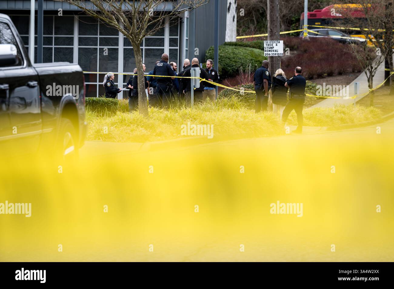 Seattle, USA. 19th Mar 2025. Just after noon a report of an officer ...