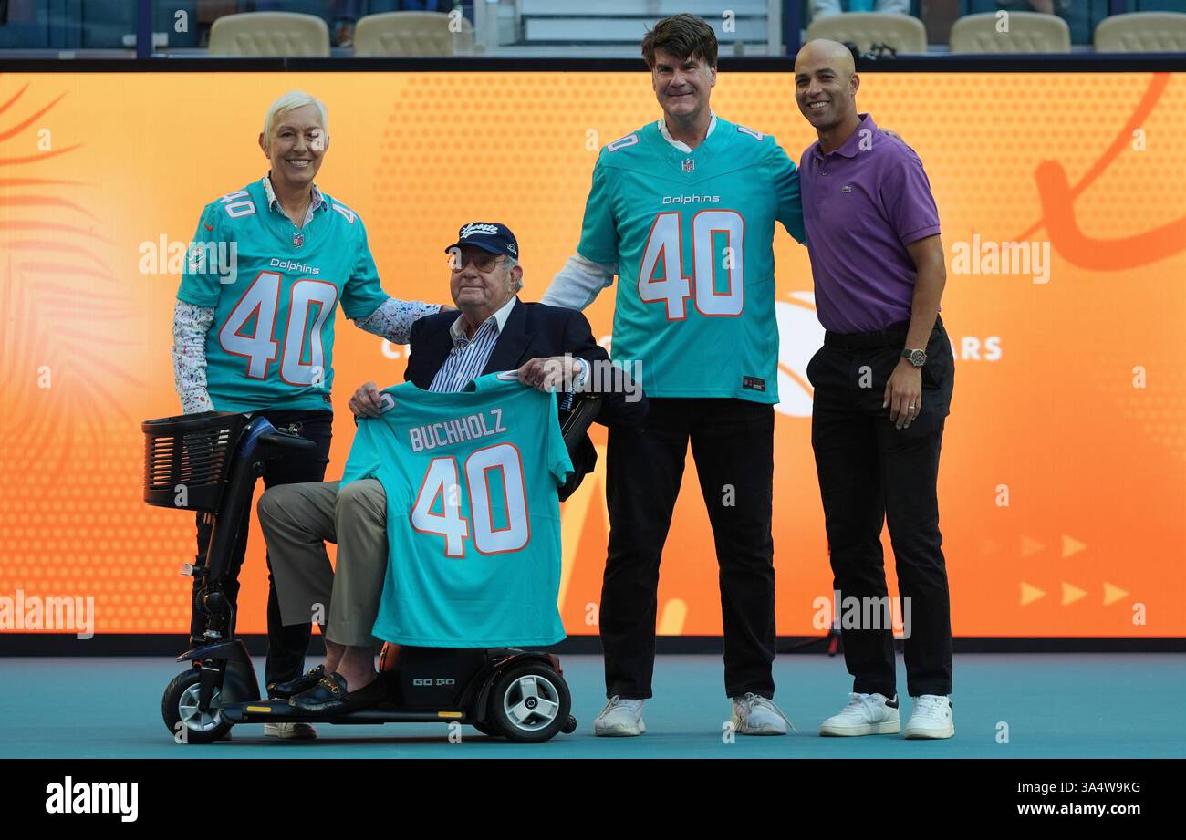 Inaugural Miami Open tennis champions Martina Navratilova, left, and ...