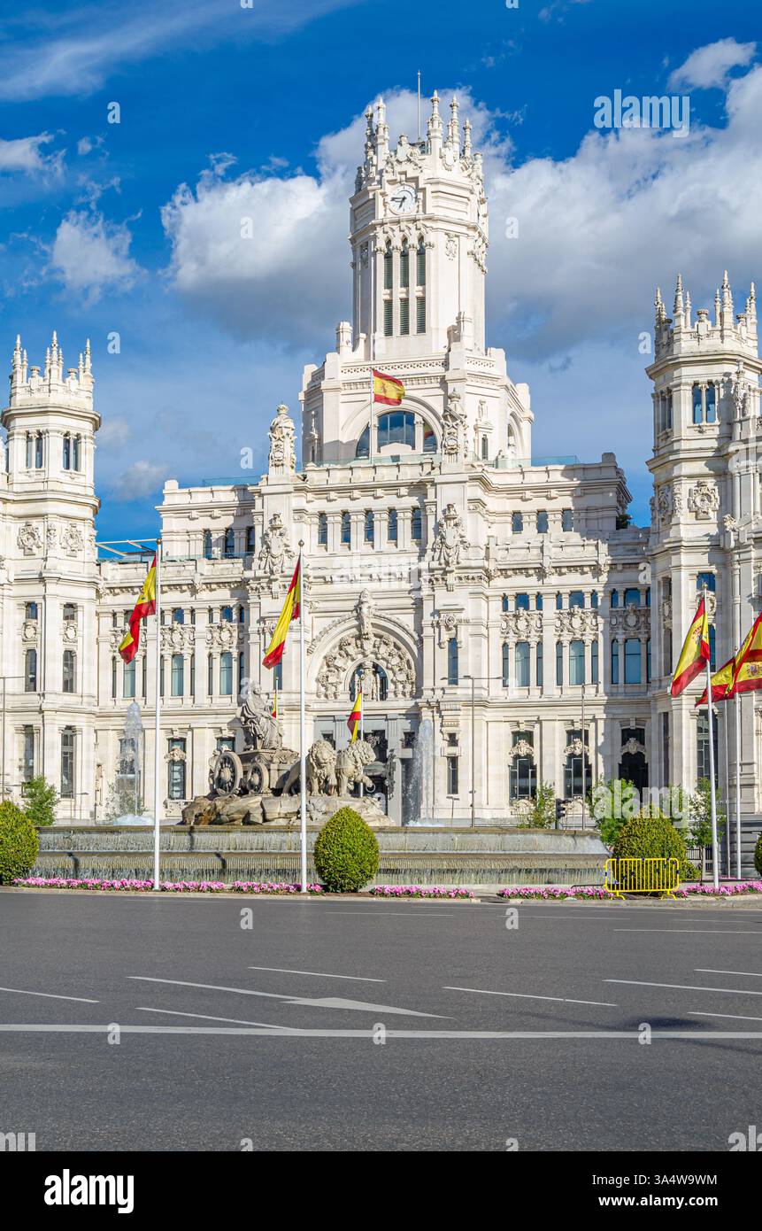 View of the iconic Palacio de Cibeles (Cybele Palace), in Madrid, Spain ...