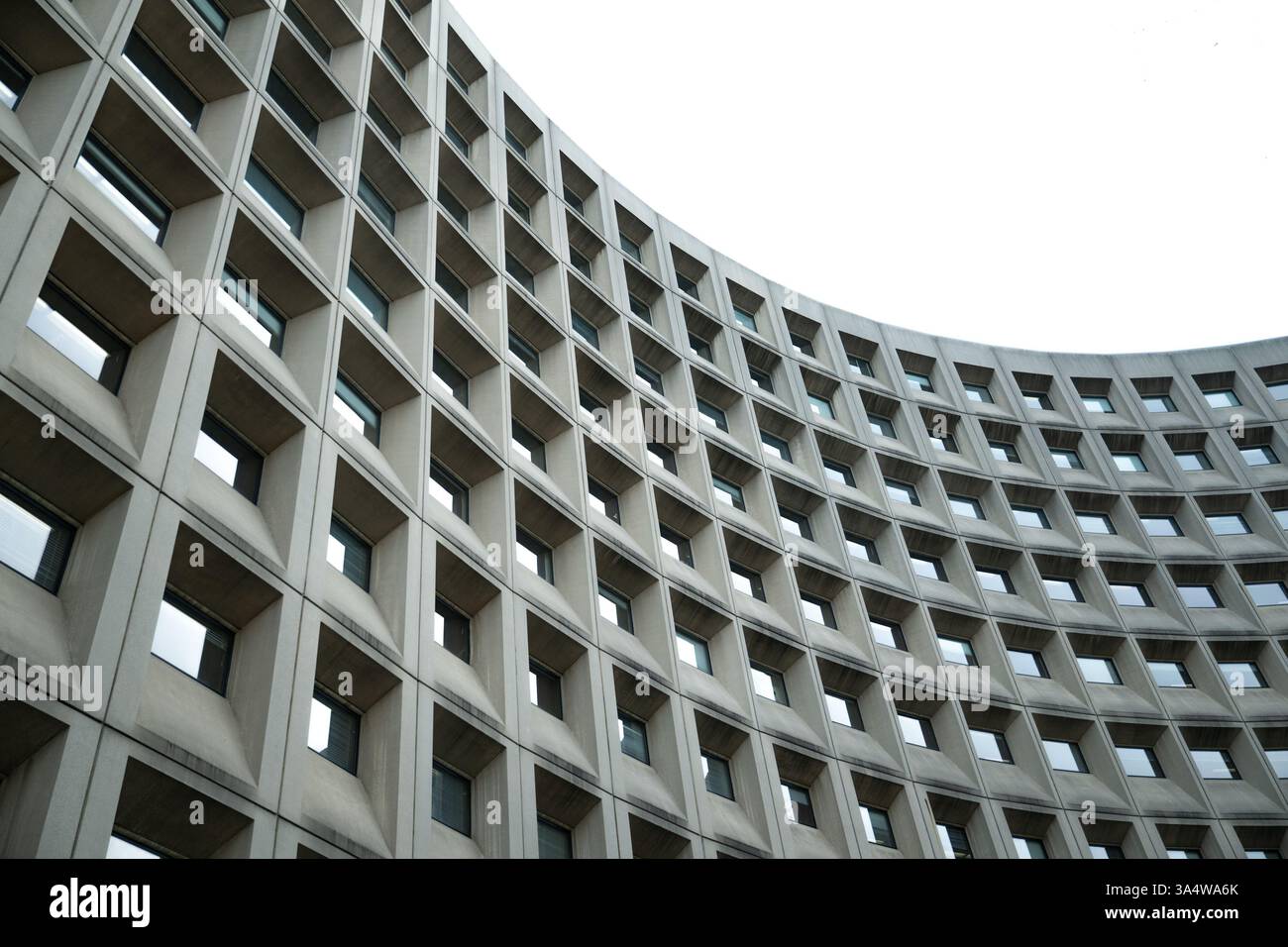 The Department of Housing and Urban Development building in Washington ...