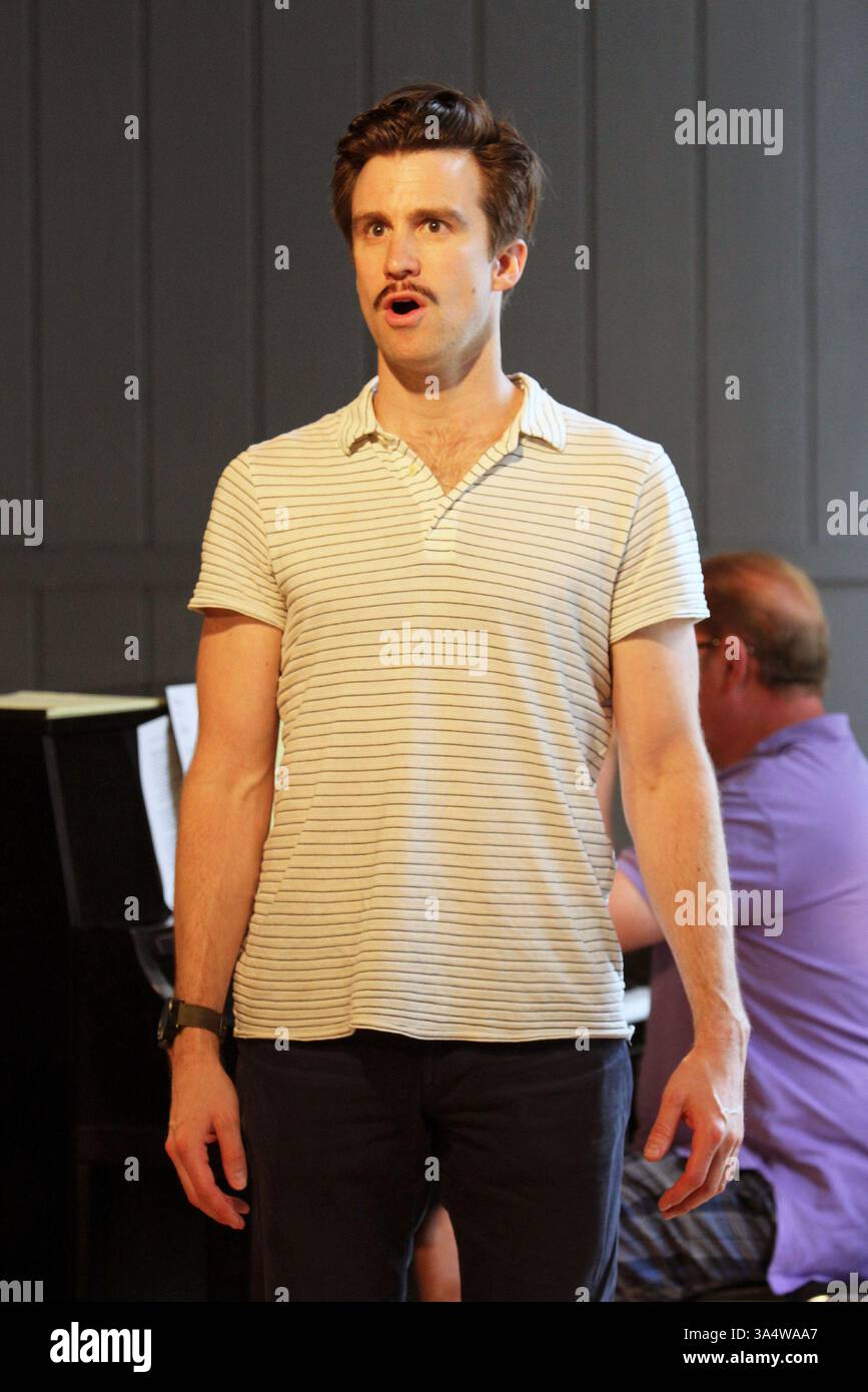 Gavin Creel during a coaching session for the 2016 National High School ...