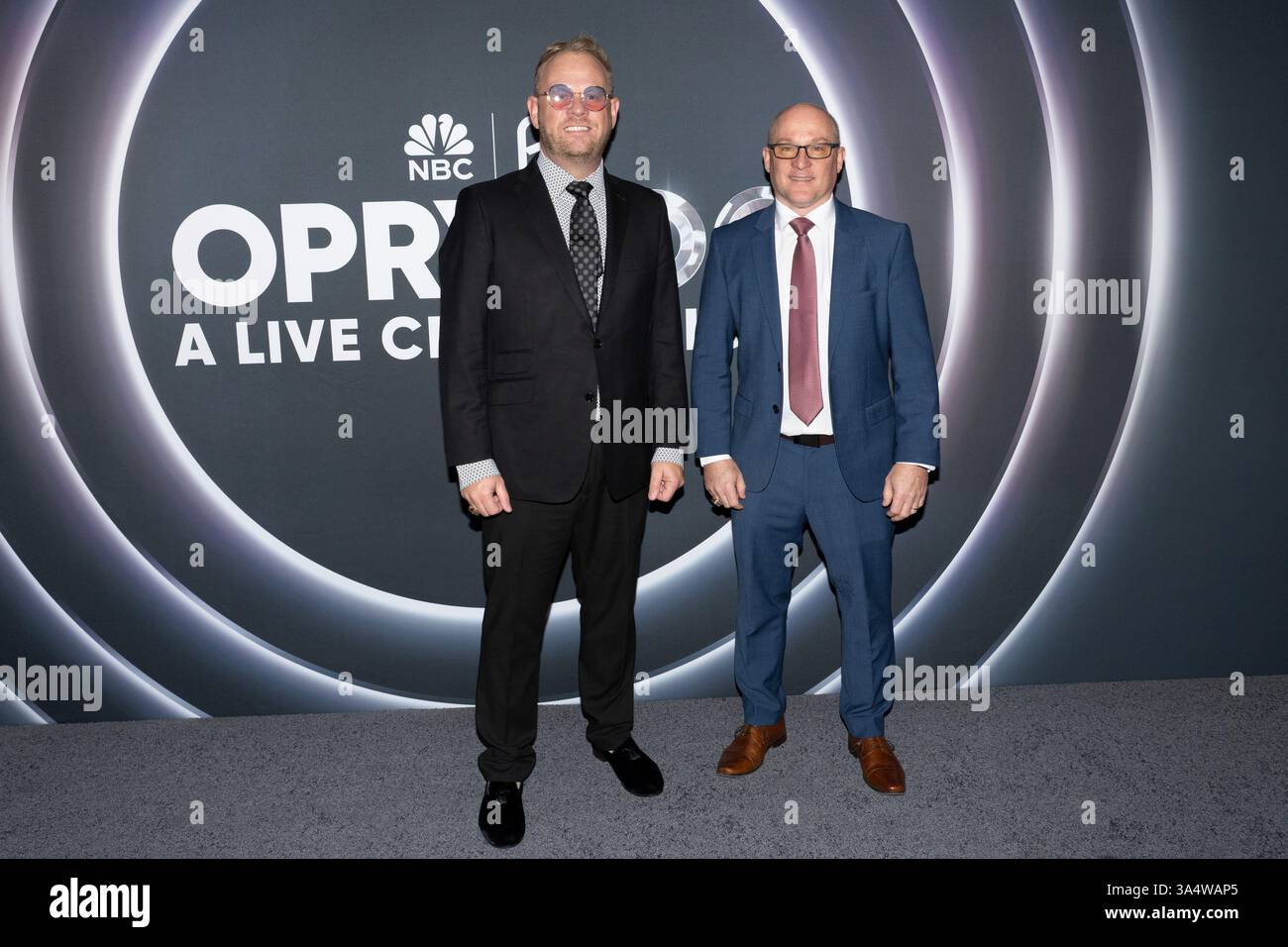 Jamie Dailey, left, and Darrin Vincent of Dailey & Vincent arrive at ...