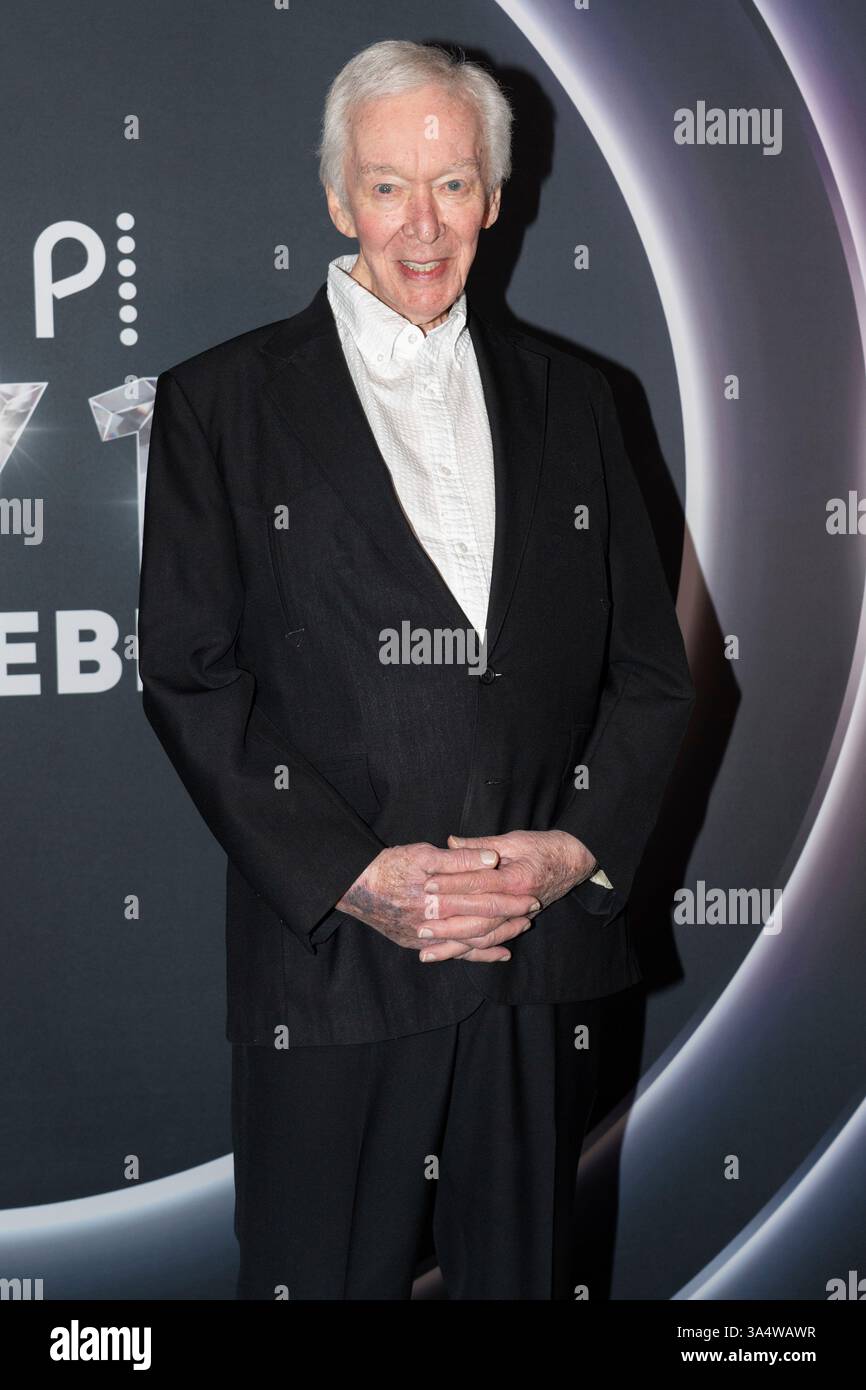 Stu Phillips arrives at "Opry 100: A Live Celebration" on Wednesday ...