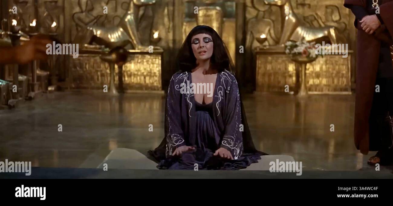CLEOPATRA - FILM STILLS. 1963 . USA. HD Release. Elizabeth Taylor in ...