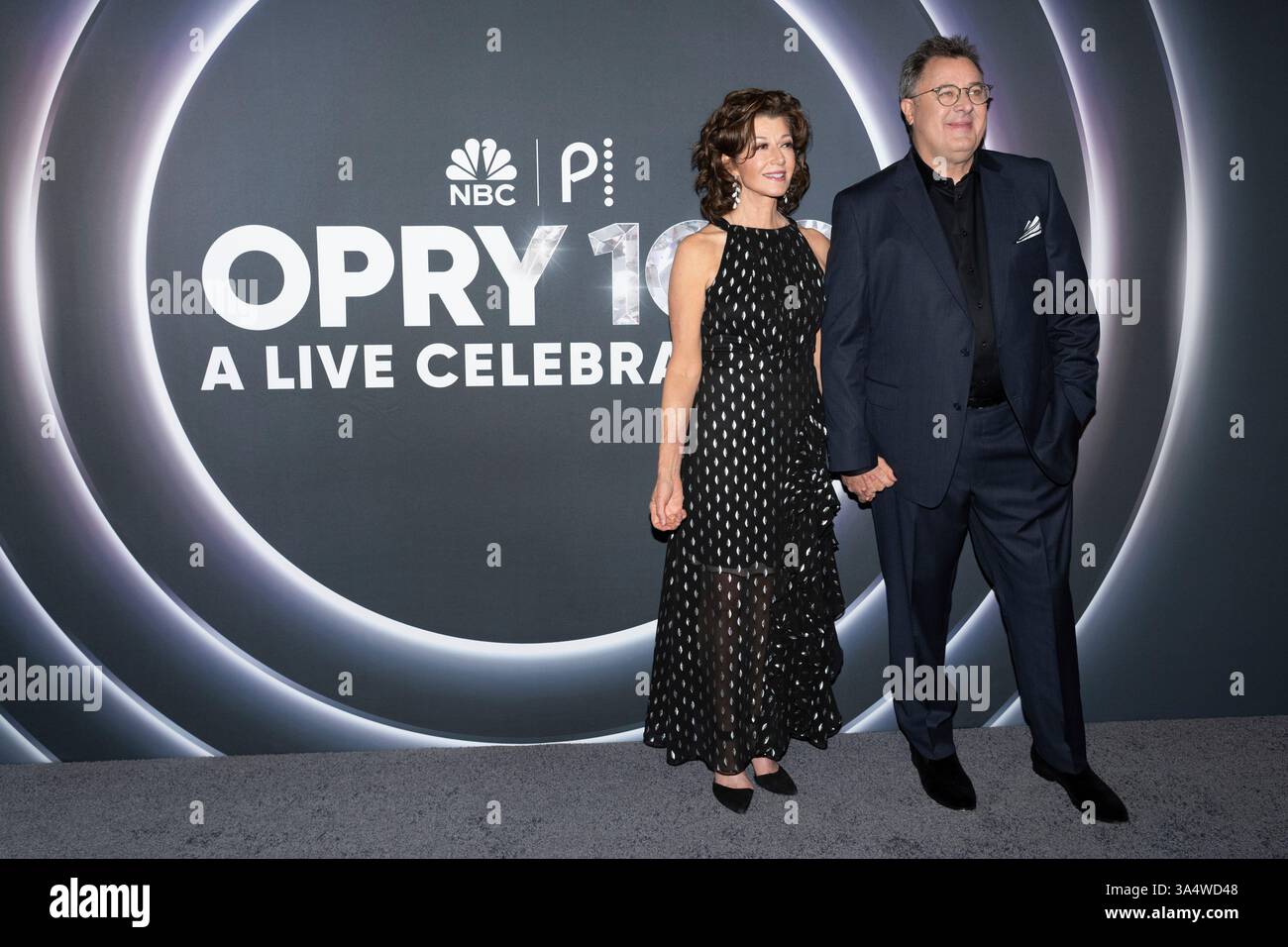 Amy Grant, left, and Vince Gill arrive at "Opry 100: A Live Celebration ...