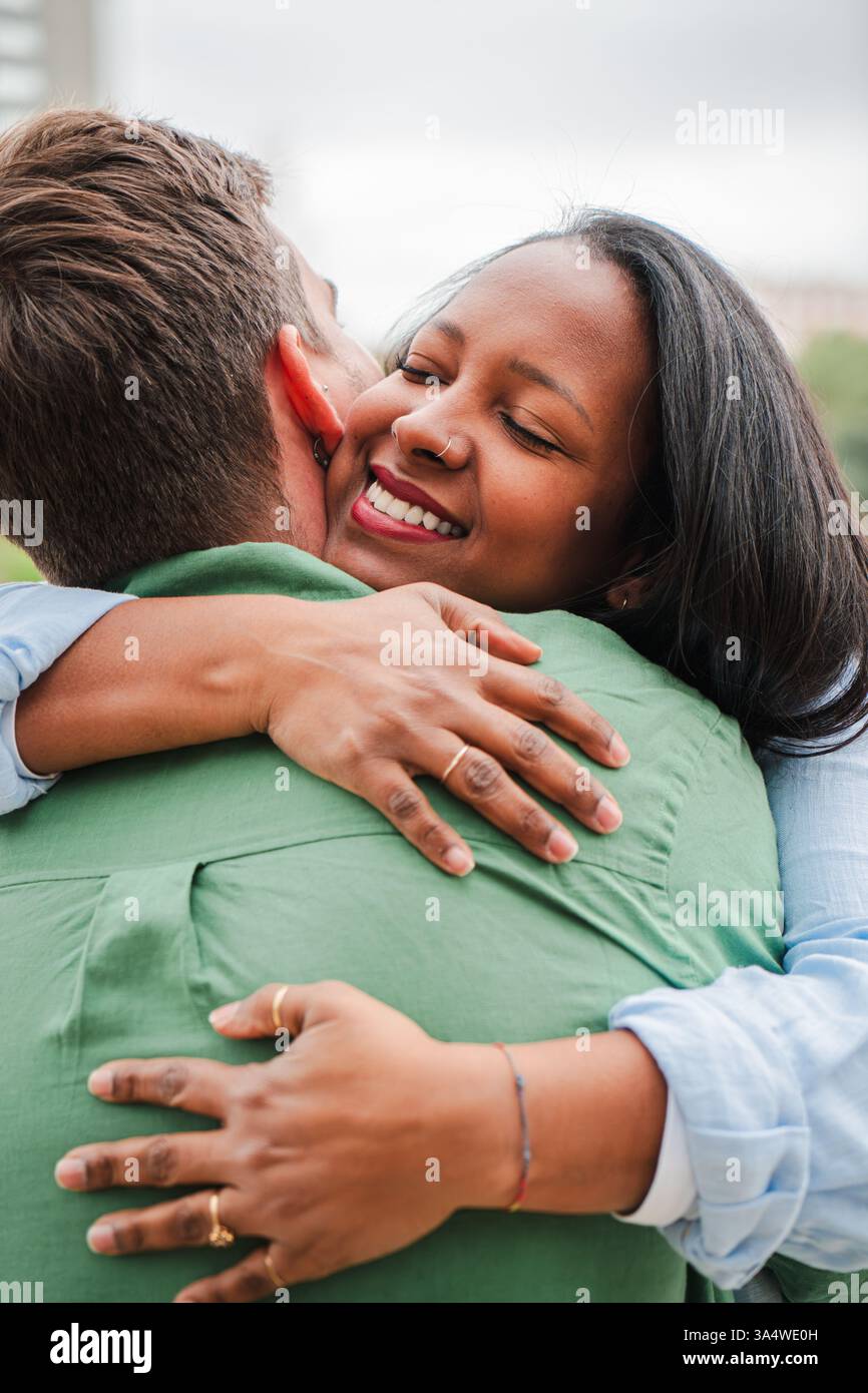 Genuine human connection hi-res stock photography and images - Alamy