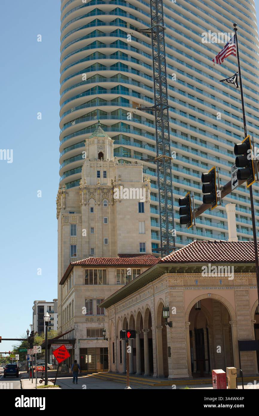 Editorial Use Only March 17, 2025 St. Petersburg, FL, USA. View towards The U.S. Post Office an ...