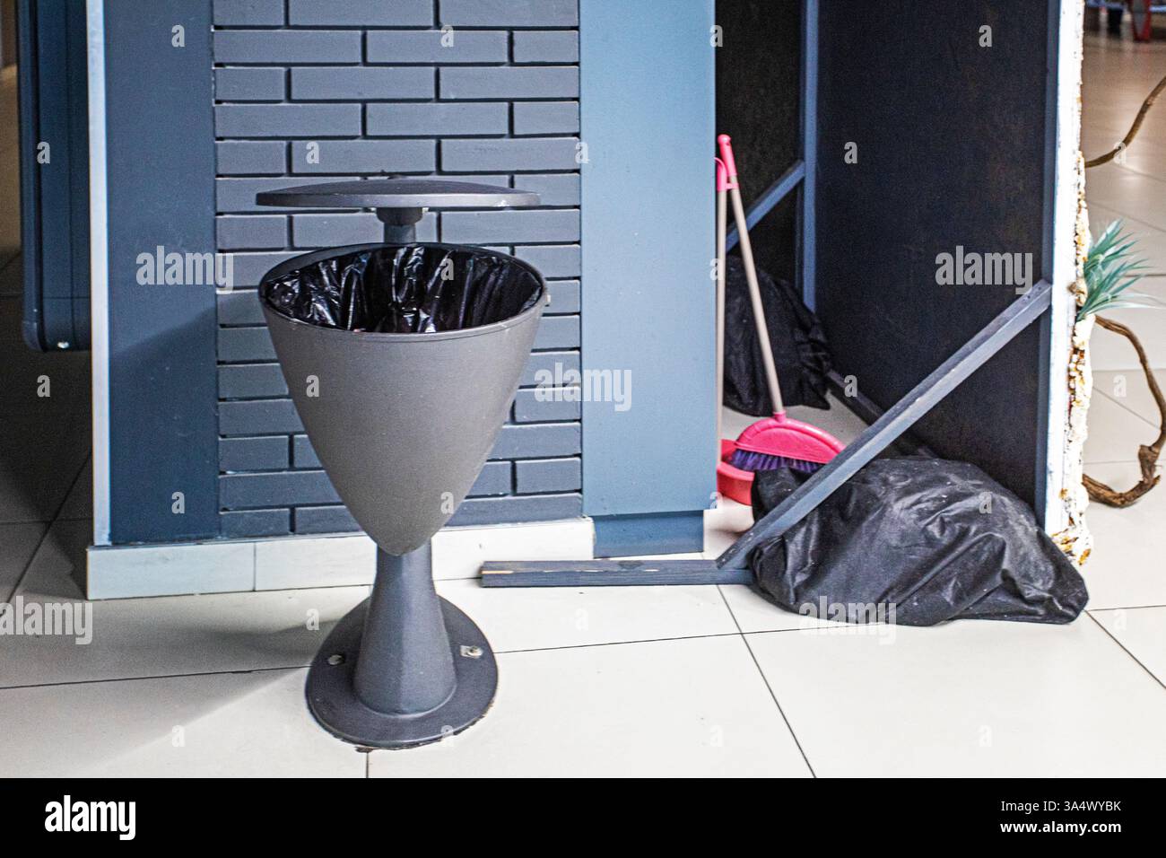 trash can with stylish interior with cleaning tools Stock Photo - Alamy