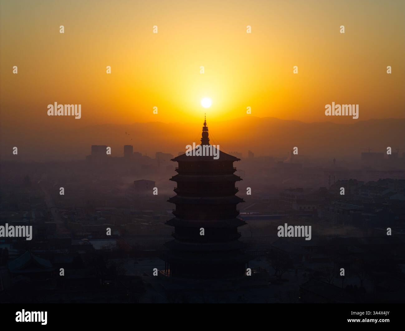 (250320) -- YINGXIAN, March 20, 2025 (Xinhua) -- An aerial drone photo ...