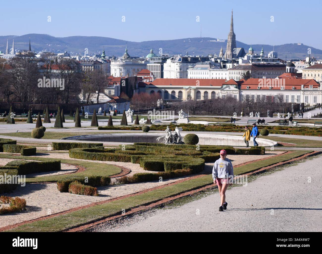 Vienna, Austria. 19th Mar, 2025. People visit the Belvedere Garden in ...