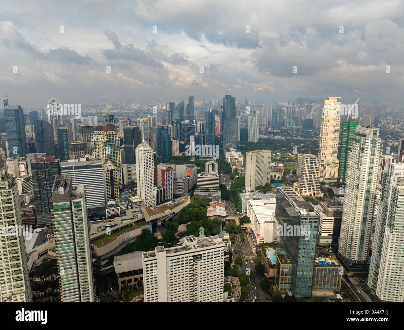Makati Skyline, Buildings and Business districts in Metro Manila ...