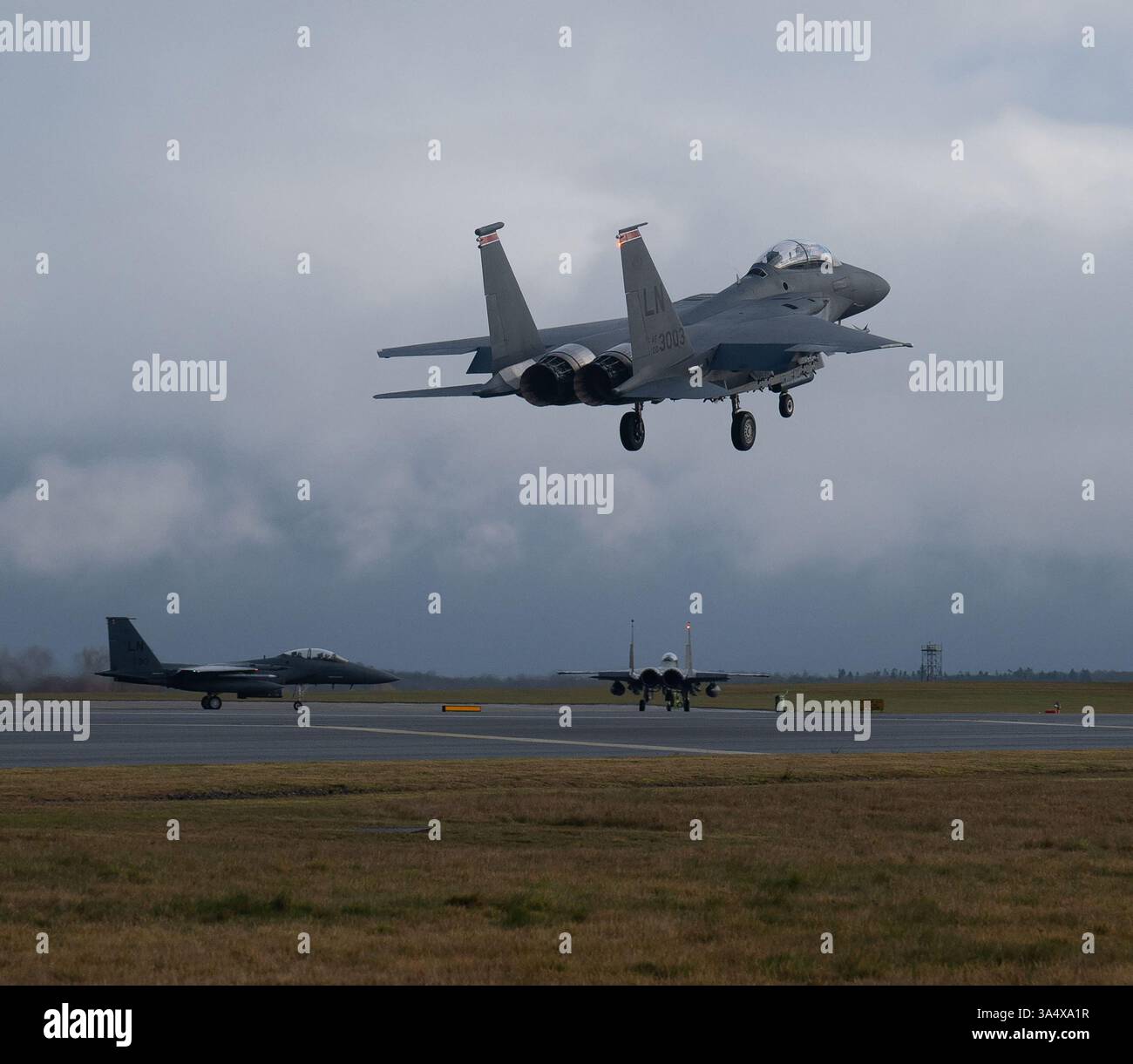 A U.S. Air Force F-15E Strike Eagle assigned to the 494th Fighter ...