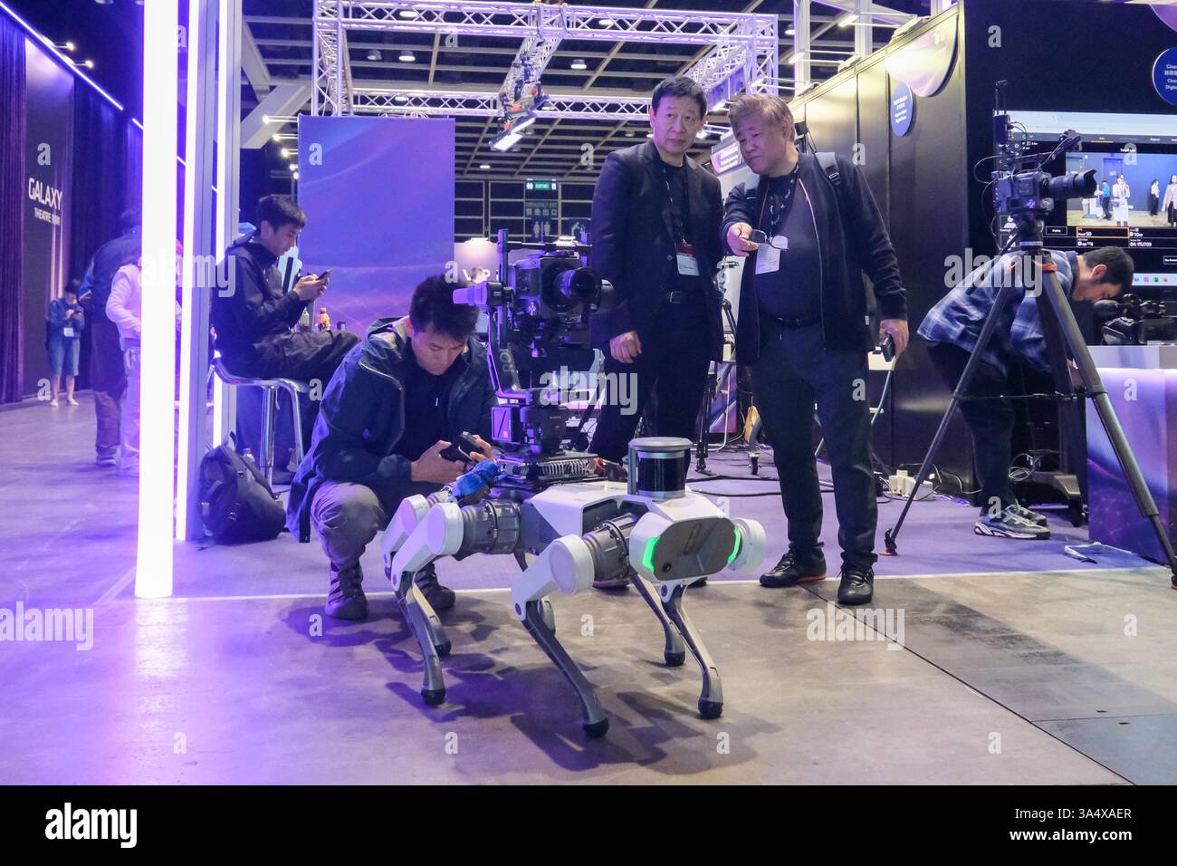 **CHINESE MAINLAND, HONG KONG, MACAU AND TAIWAN OUT** The 29th Hong ...