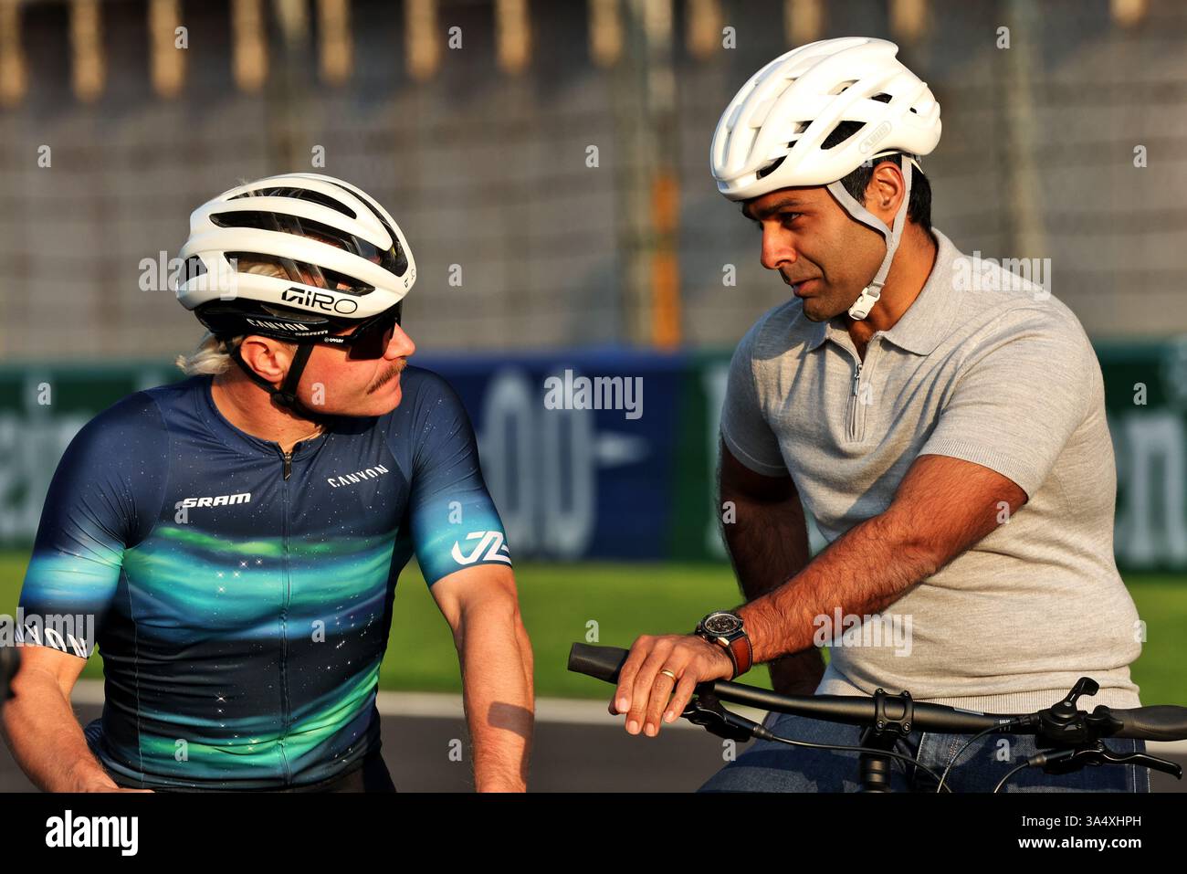 (L to R): Valtteri Bottas (FIN) Mercedes AMG F1 Reserve Driver with ...
