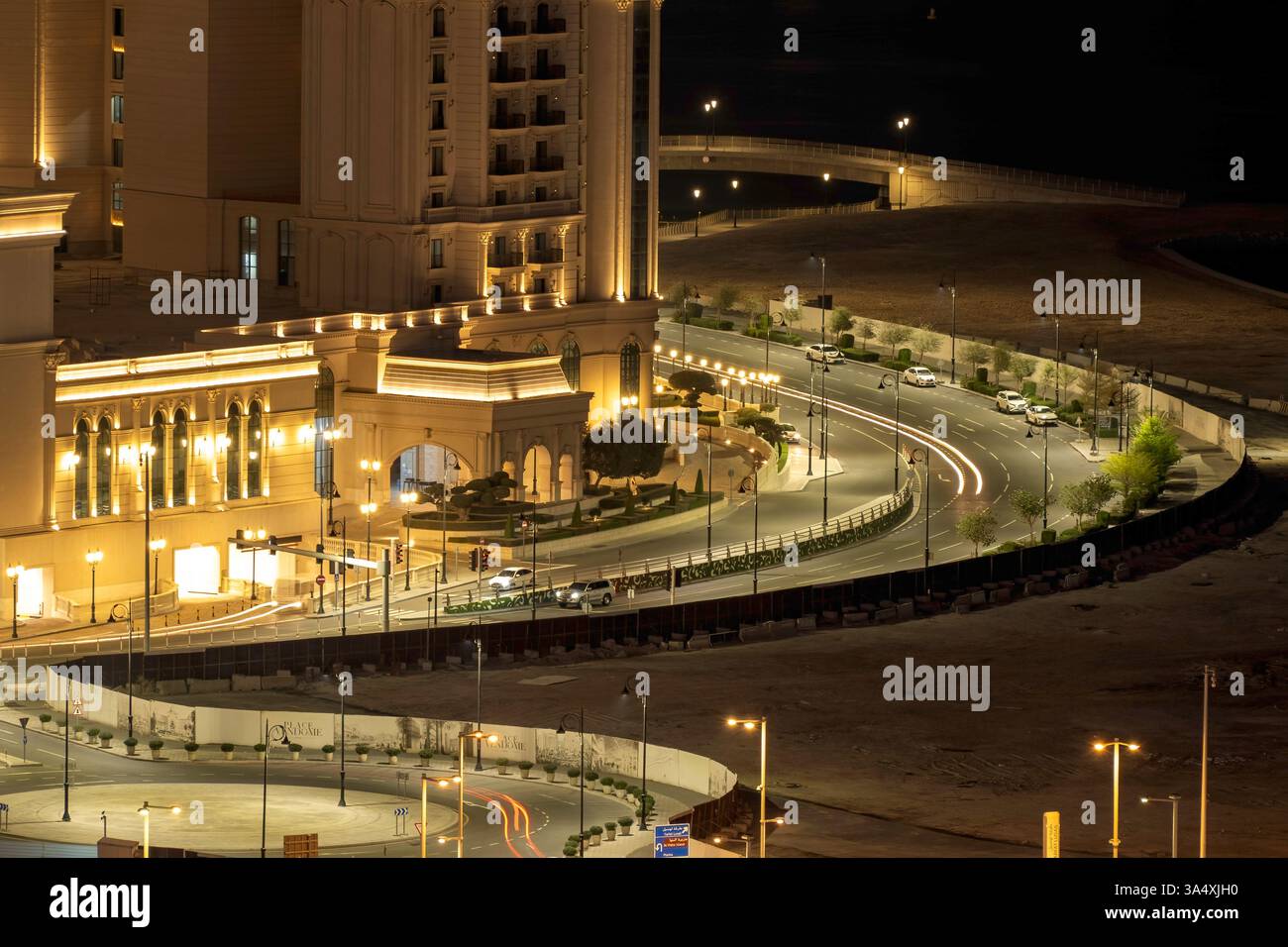 Place vendome qatar interior hi-res stock photography and images - Alamy
