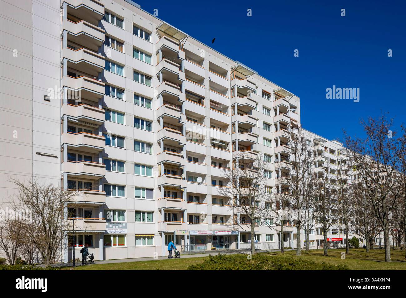 Dresden Prohlis Sanierte Plattenbauten aus DDR Zeiten Dresden Sachsen ...