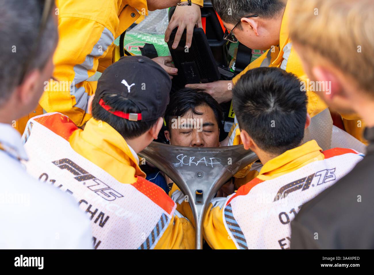 FIA extrication exercise illustration during the Formula 1 Heineken ...