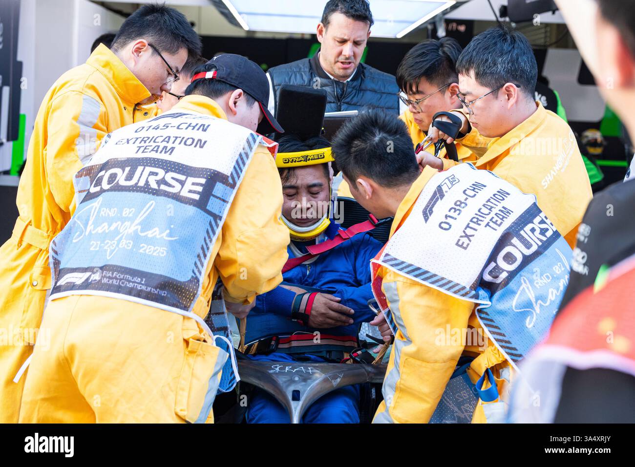 FIA extrication exercise illustration during the Formula 1 Heineken ...