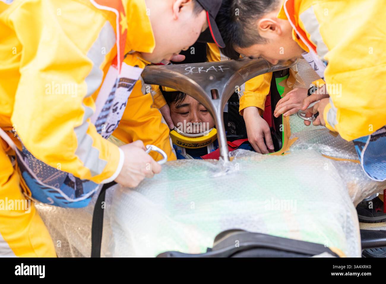 FIA extrication exercise illustration during the Formula 1 Heineken ...