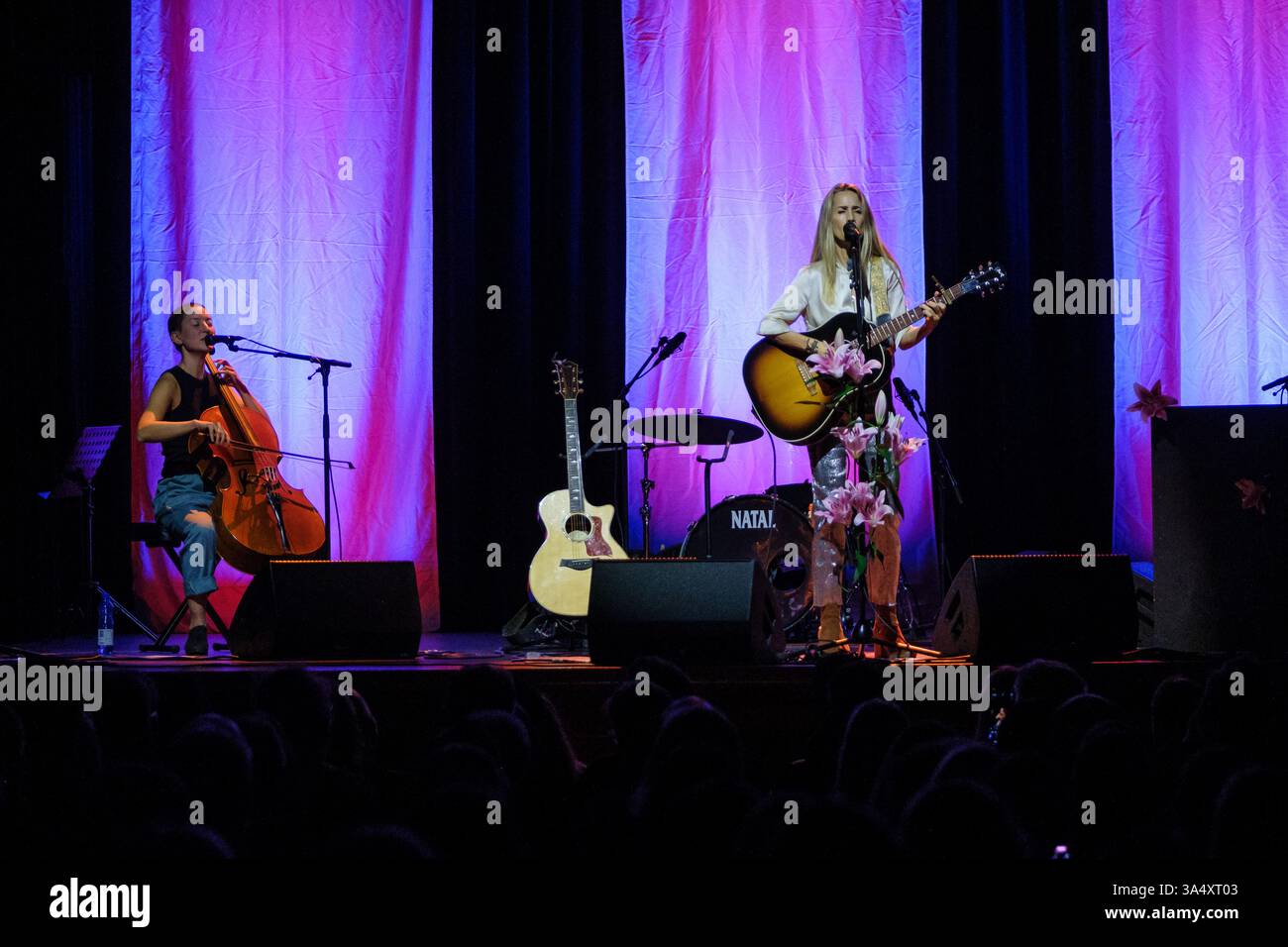 Bern, Switzerland. 19th Mar, 2025. The Bermudian singer, songwriter and ...