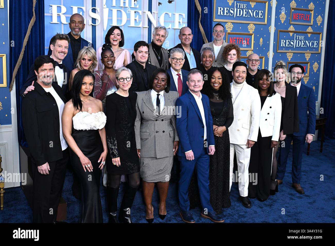 Ken Marino, Susan Kelechi Watson, Barrett Foa, Eliza Coupe, Betsy Beers ...