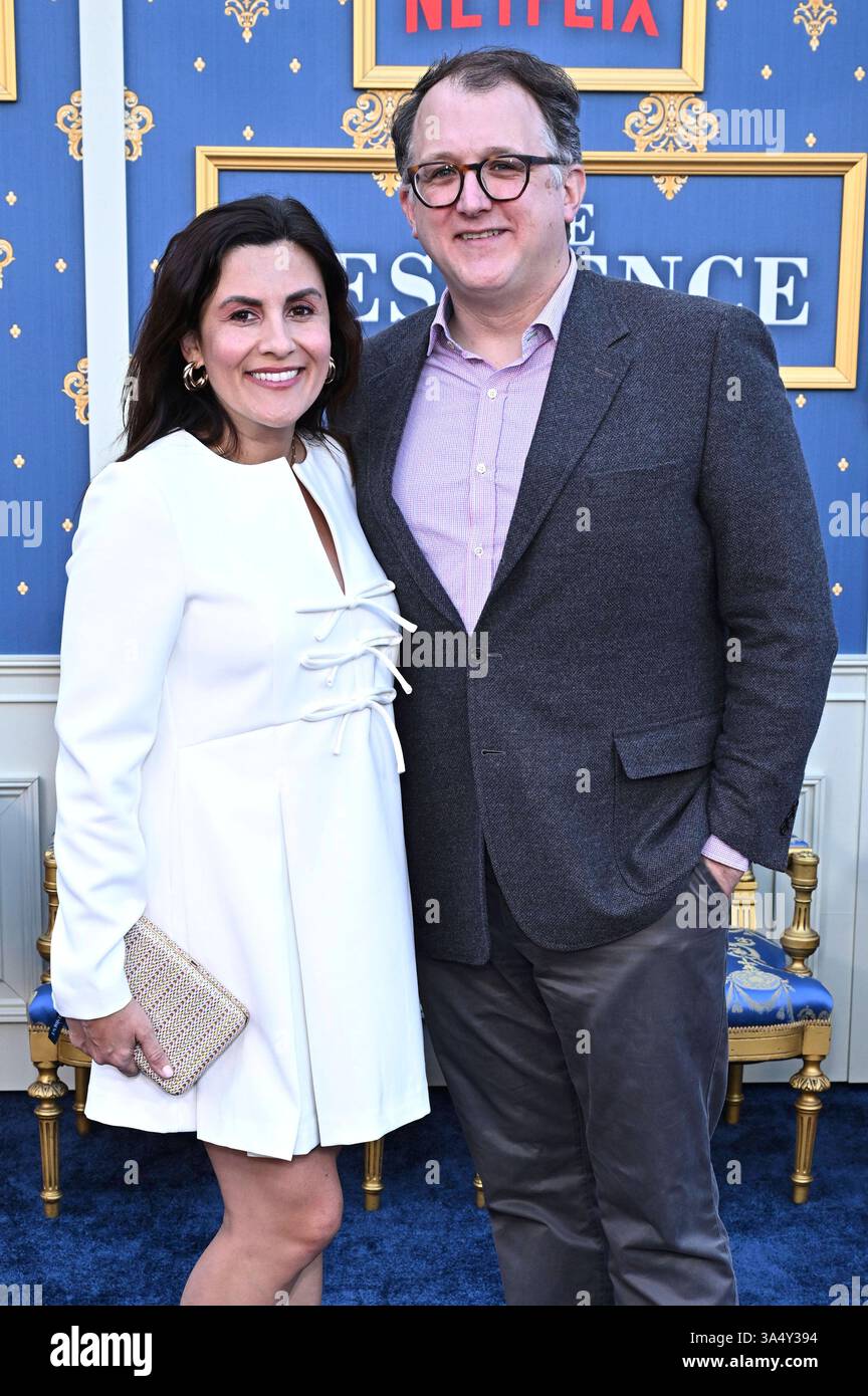 Kate Andersen Brower und Brooke Andrew Brower bei der Weltpremiere der Netflix Miniserie The ...