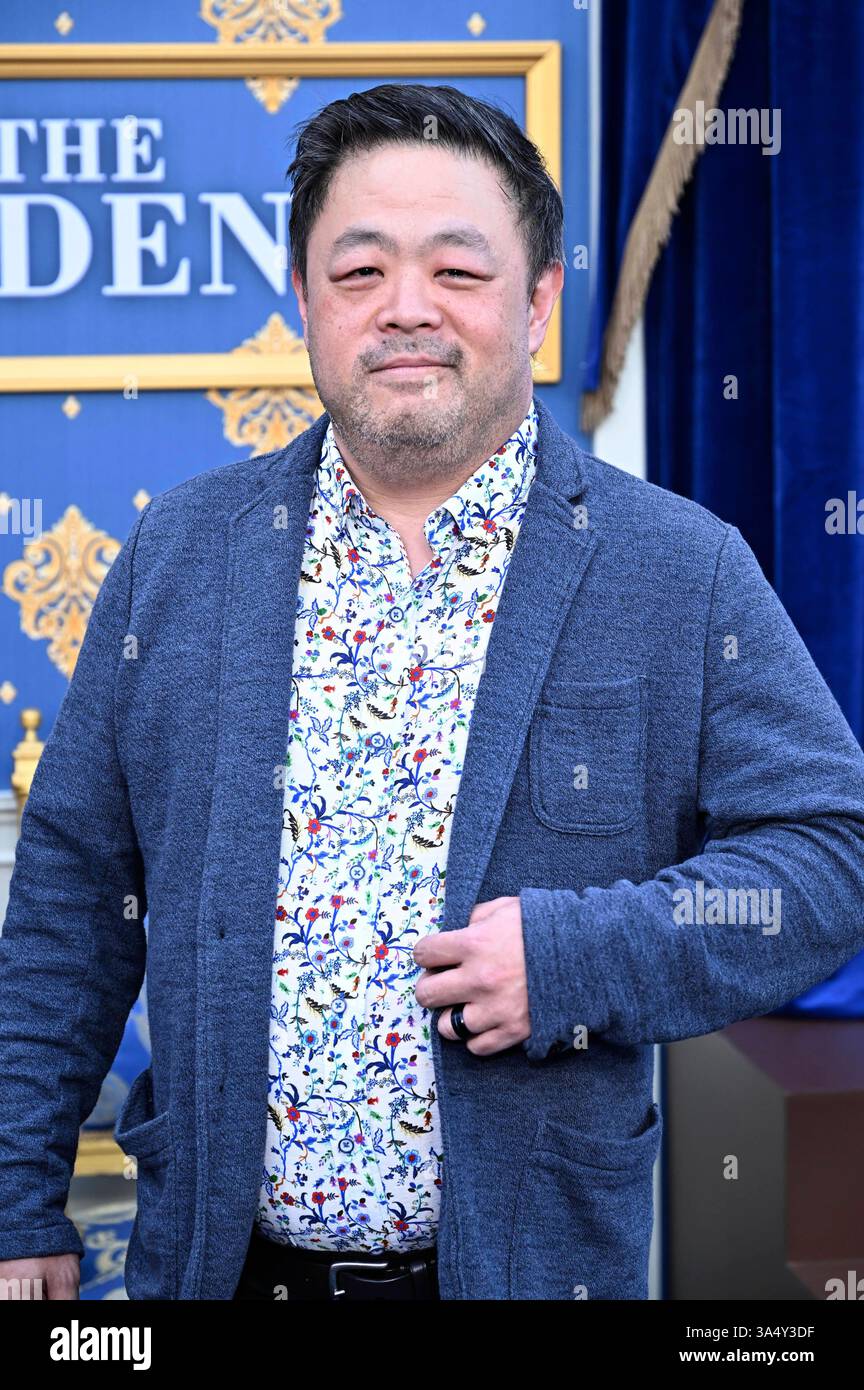 Chris Grace bei der Weltpremiere der Netflix Miniserie The Residence in ...