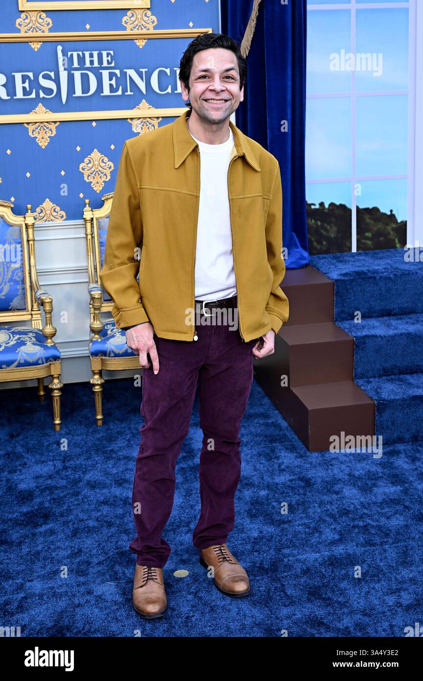 Izzy Diaz bei der Weltpremiere der Netflix Miniserie The Residence in ...