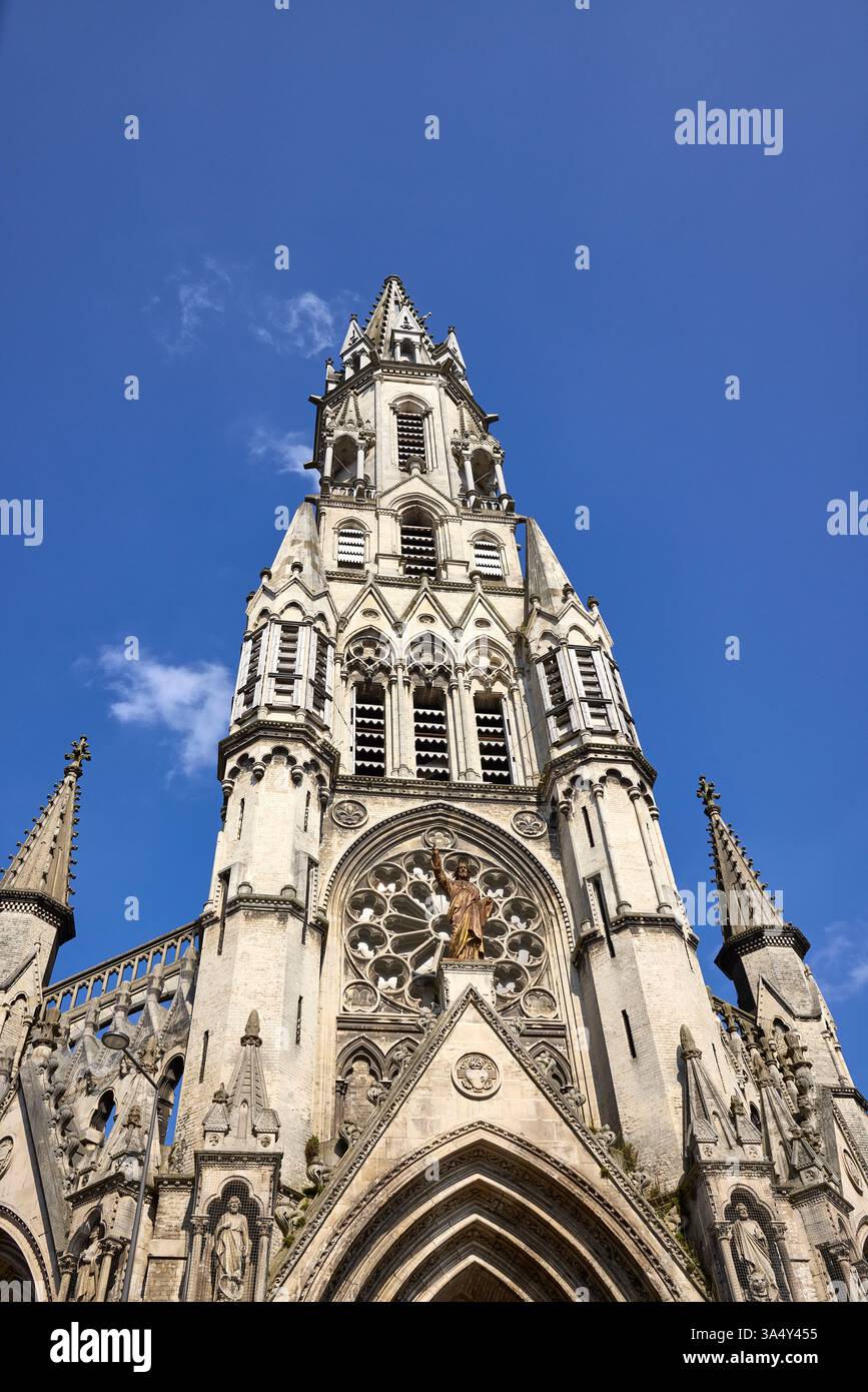 A low-angle view of the Sacred Heart of Jesus Catholic Church, Lille ...