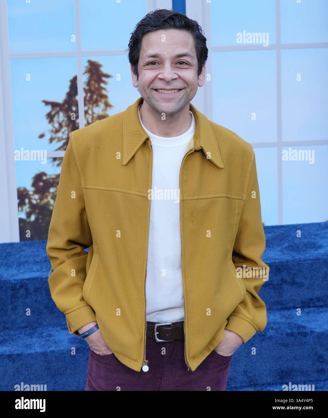 Los Angeles, USA. 19th Mar, 2025. Izzy Diaz arrives at Netflix's THE ...
