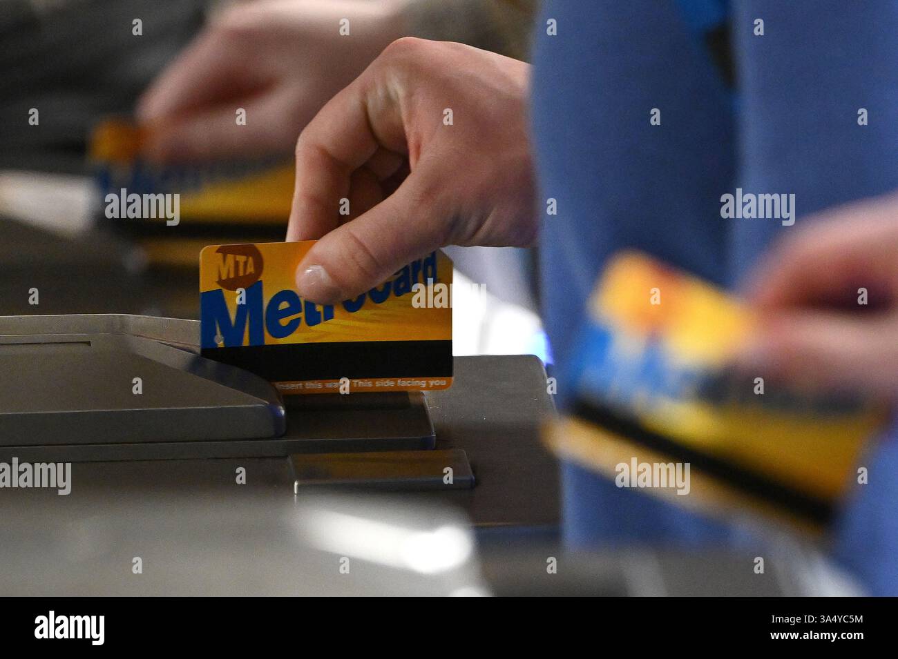 Friday 19th december 2025 hi-res stock photography and images - Alamy