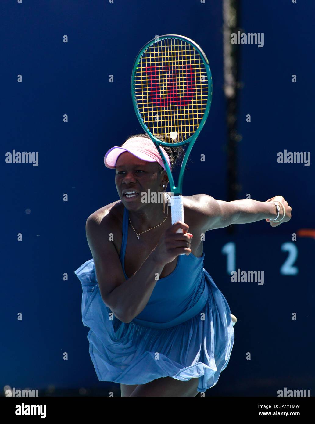 Miami Gardens, Florida, USA. 19th Mar, 2025. Victoria Mboko (CAN) vs ...