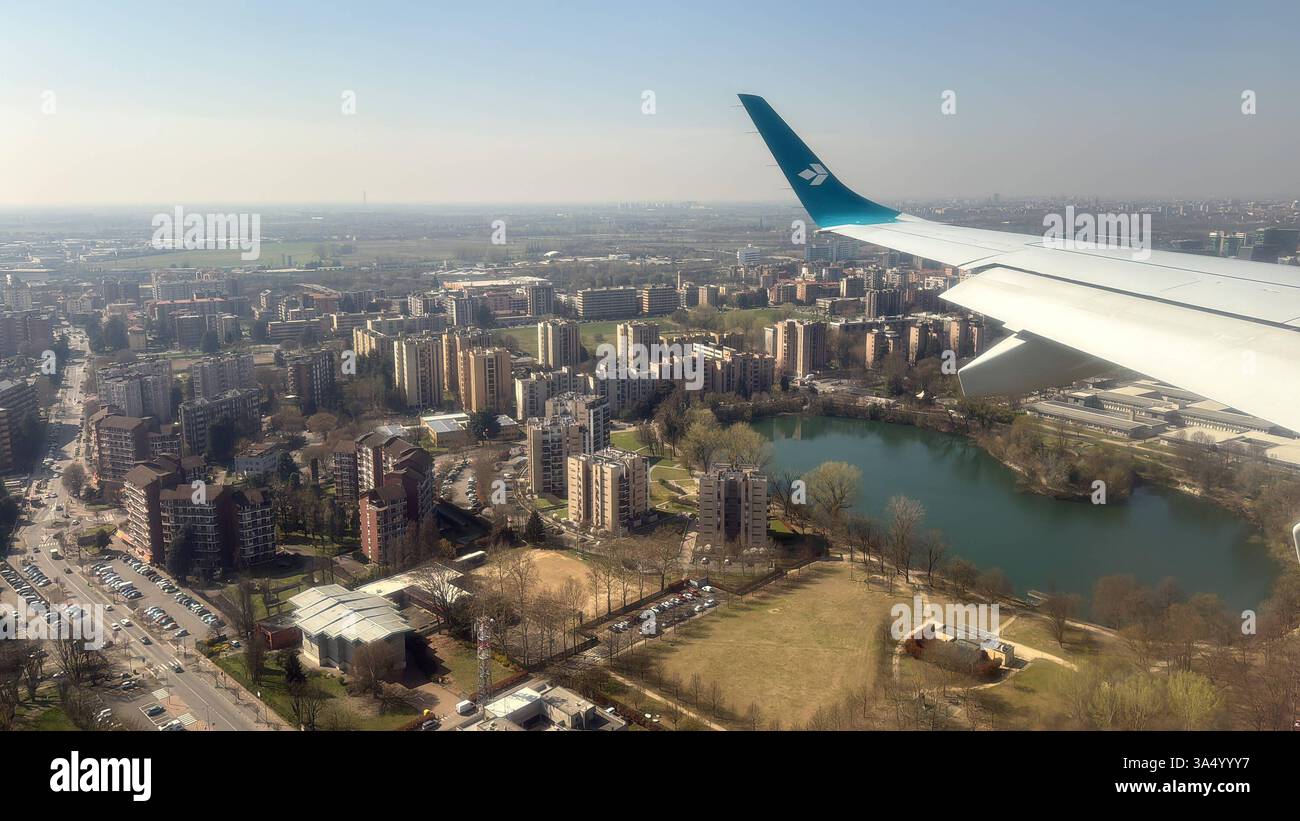 Maschine von Air Dolomiti beim Anflug auf Mailand Linate - Frankfurt 20.03.2025: Frankfurter ...