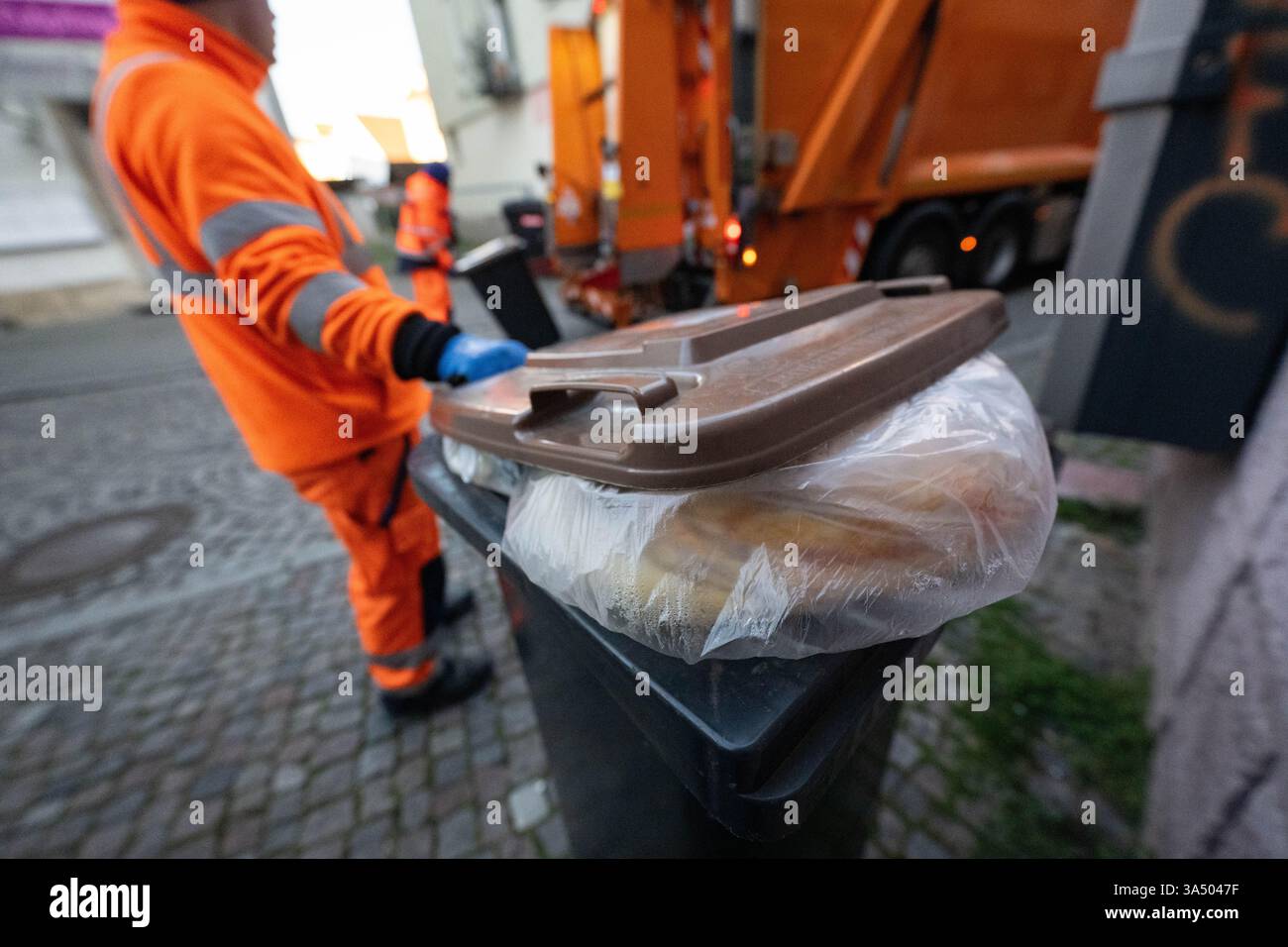 Reutlingen, Germany. 19th Mar, 2025. An organic waste garbage can ...