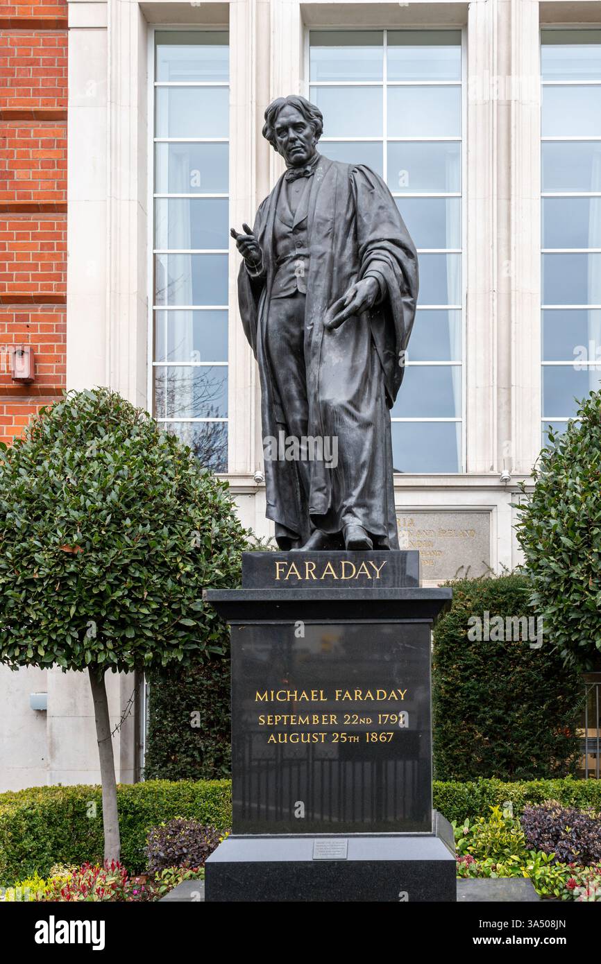 Statue of physicist Michael Faraday outside the Institution of ...
